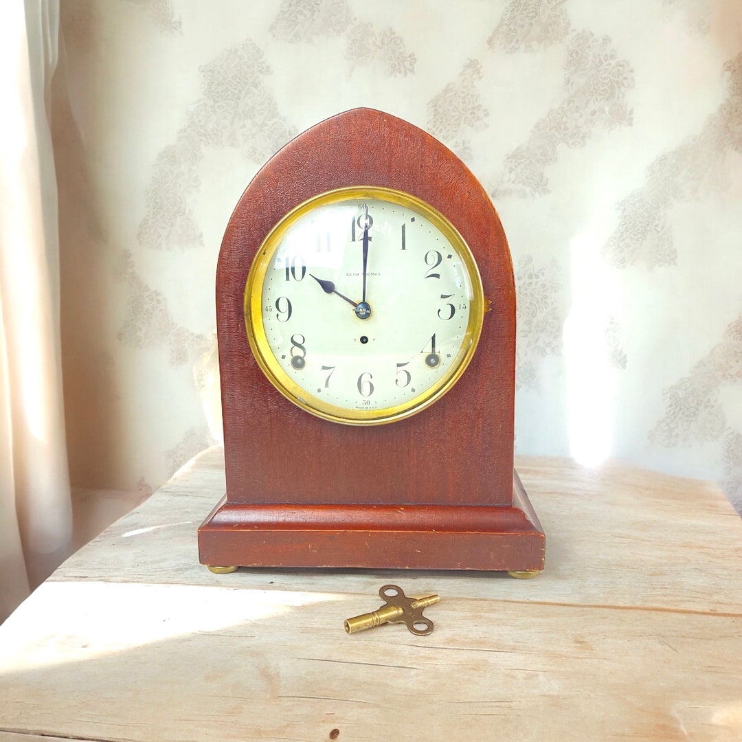 Art Deco SETH THOMAS Bee Hive Mantle Clock, Working With Key - Etsy