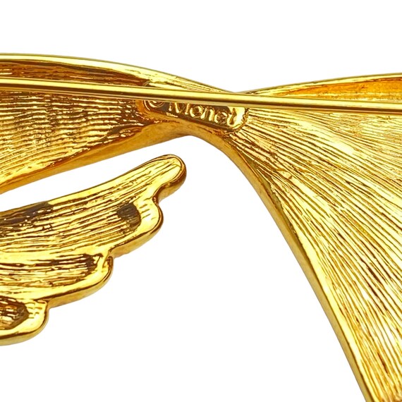MONET signed Bright Gold Plated Avant Garde Brooch - Gem