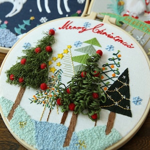 Christmas Evergreens Embroidery Kits With Christmas Patterns ...