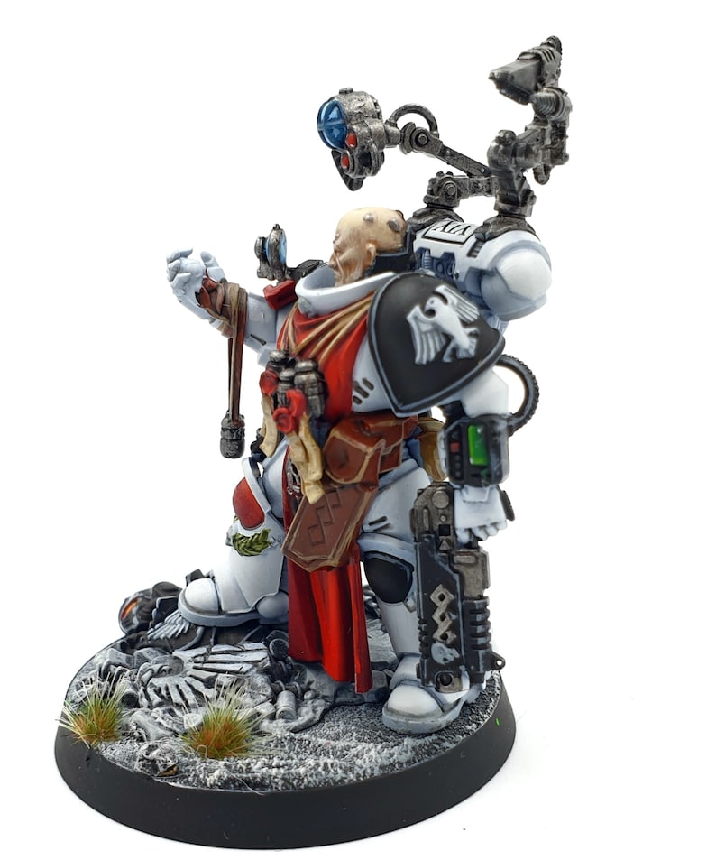 Primaris Apothecary Space Marine Custom Painted Miniature Model ...