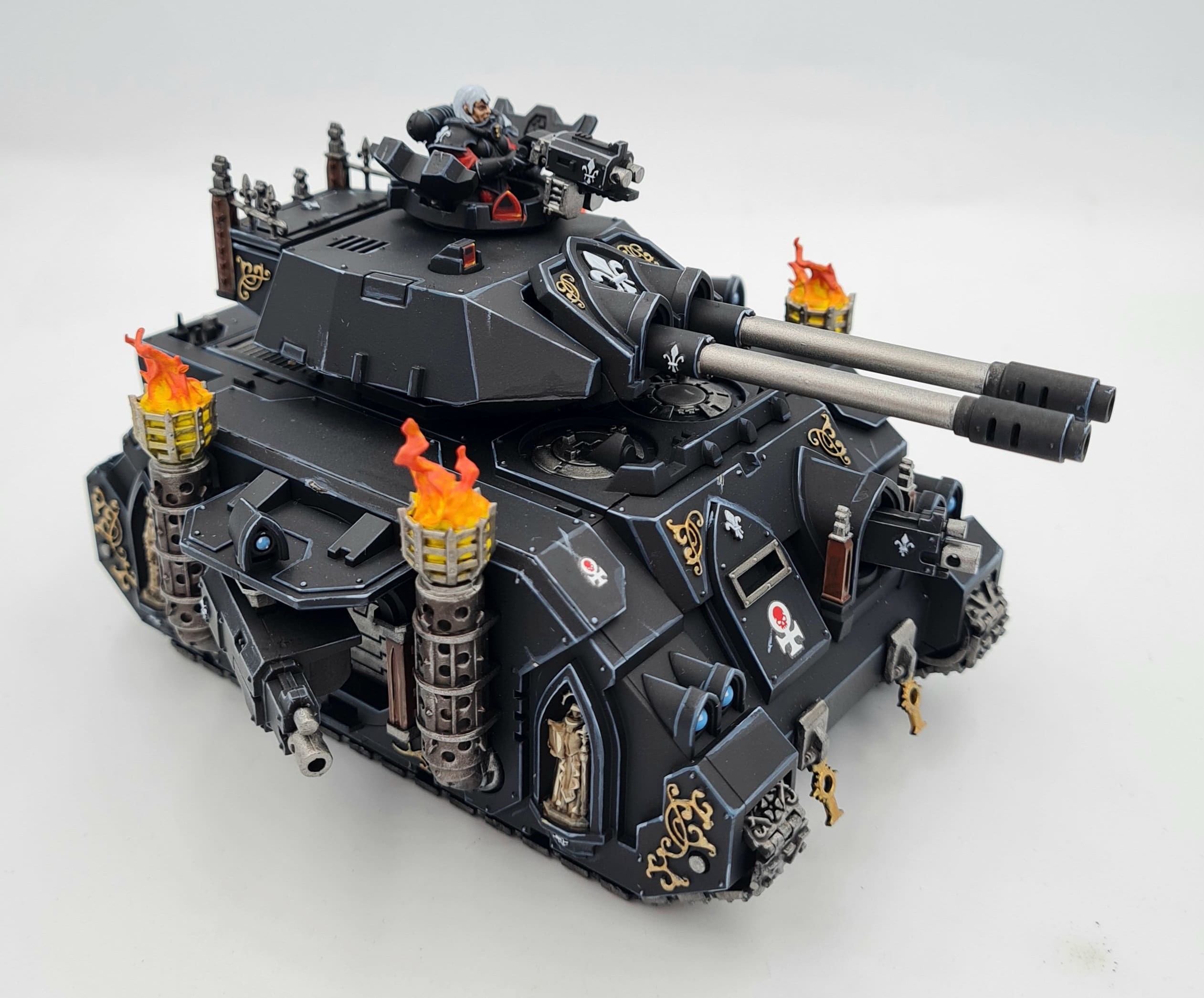 Tanque Adepta Sororitas Castigator modelo en miniatura pintado ...