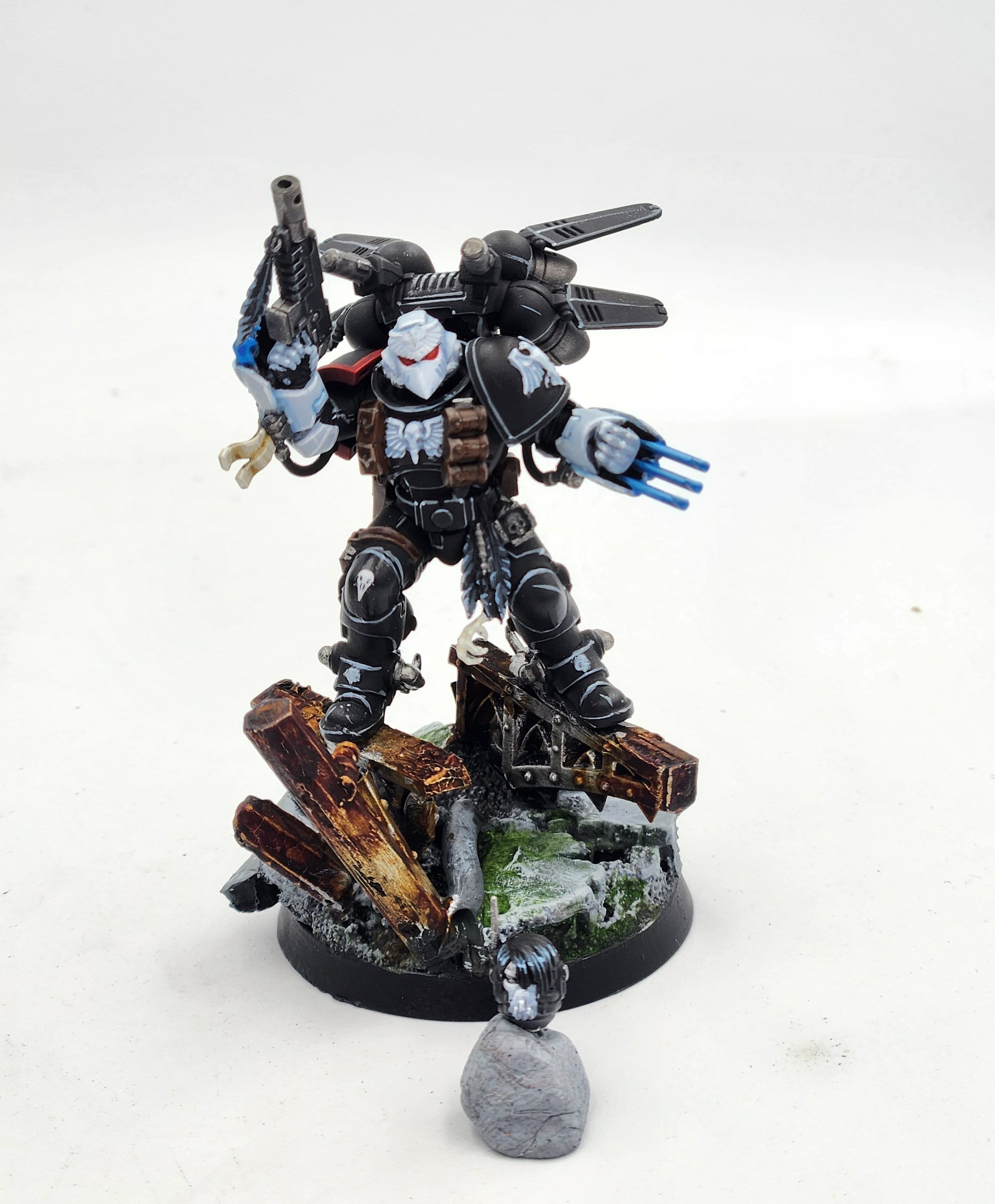 Kayvaan Shrike Primaris Raven Guard Painted Miniature for Sale, Custom ...