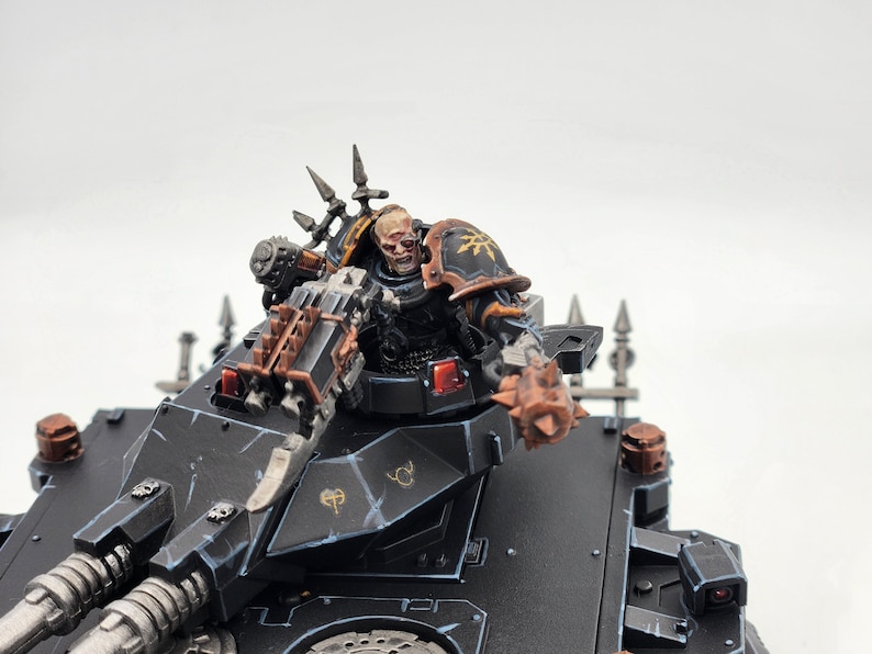 Chaos Predator Tank Painted Miniature Model Custom Painted - Etsy