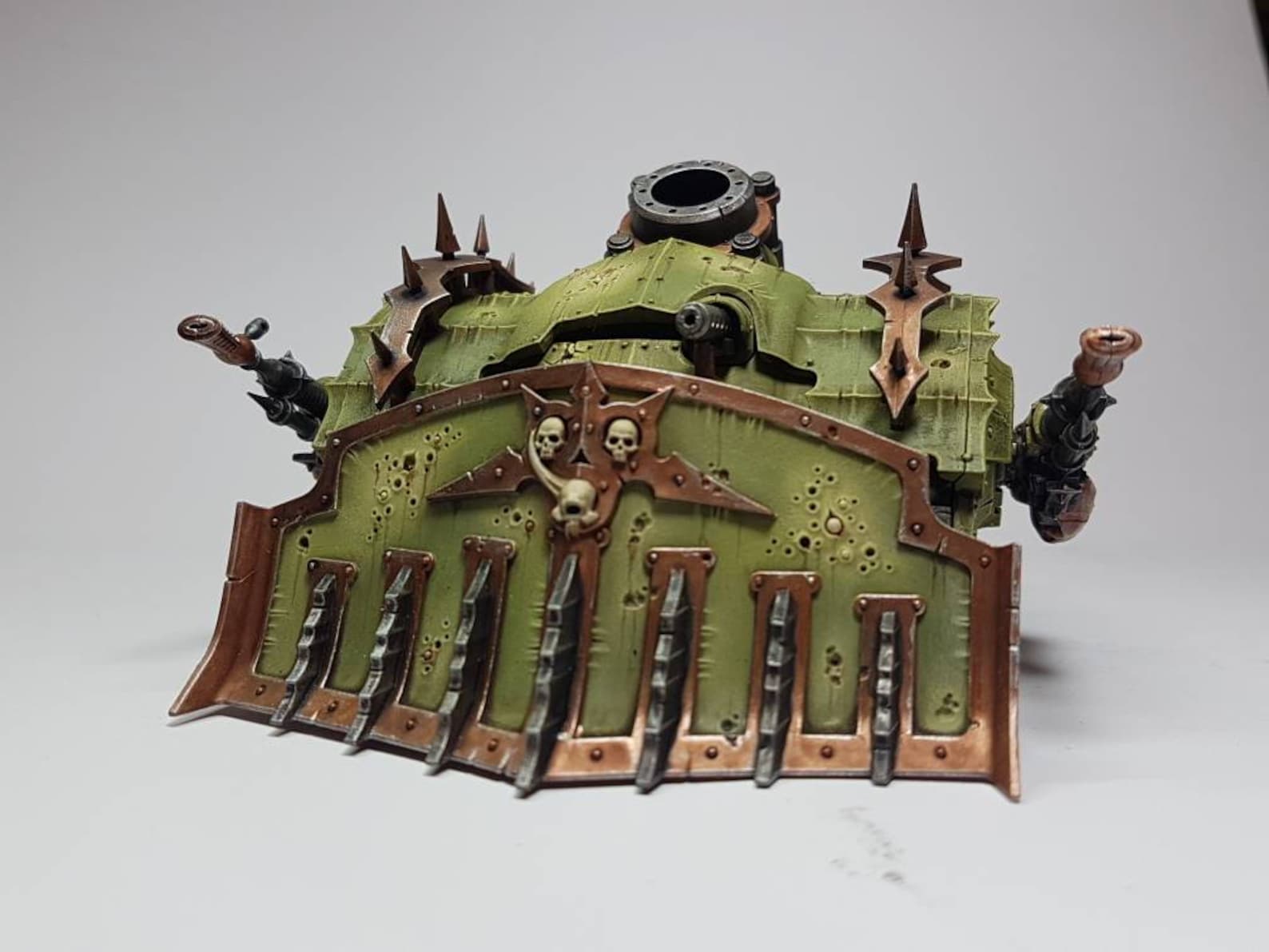 Death Guard Plagueburst Crawler Custom Painted Miniature, Warhammer 40k ...