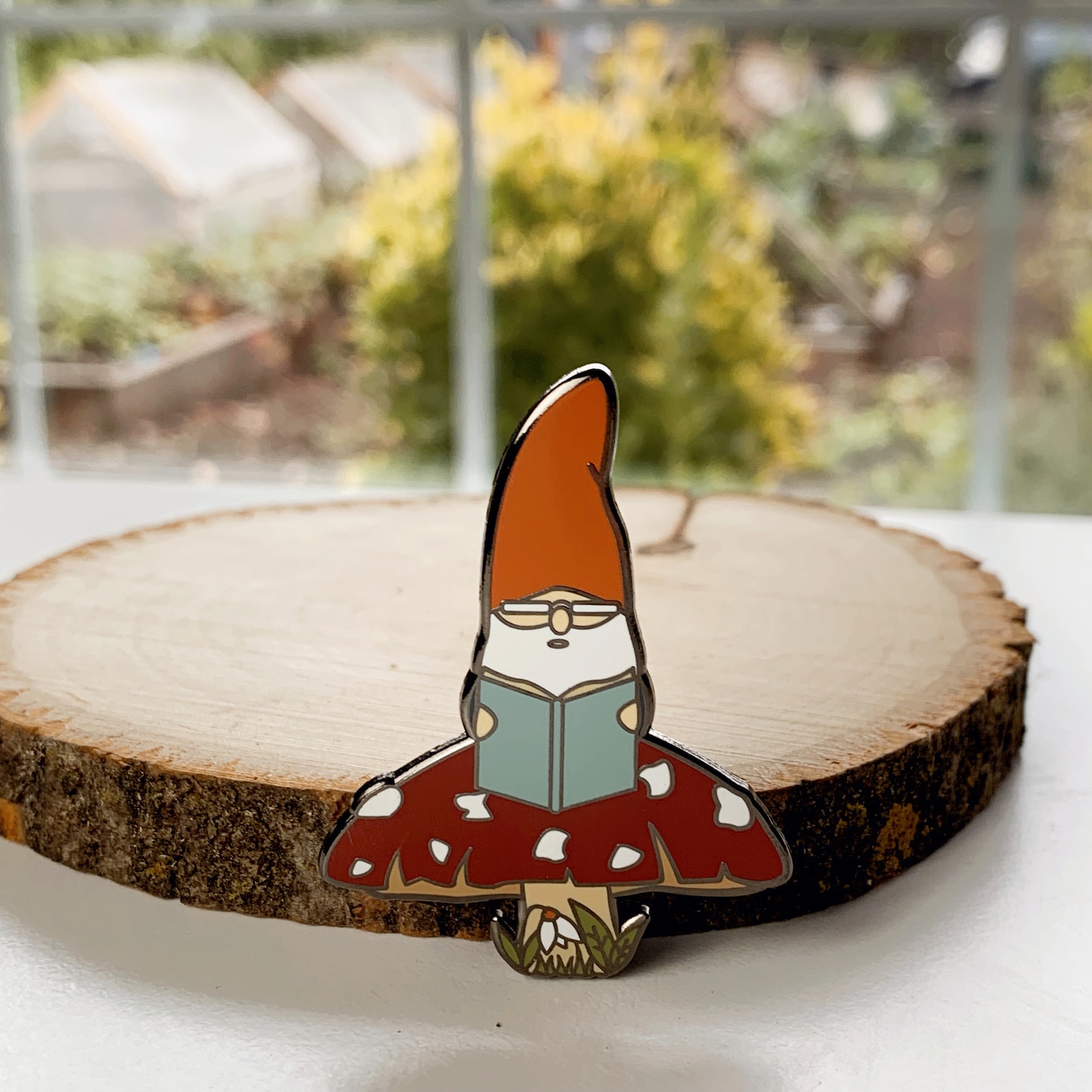 Gnome Enamel Pin Gnome Reading Garden Gnome Pin Gnomes in | Etsy