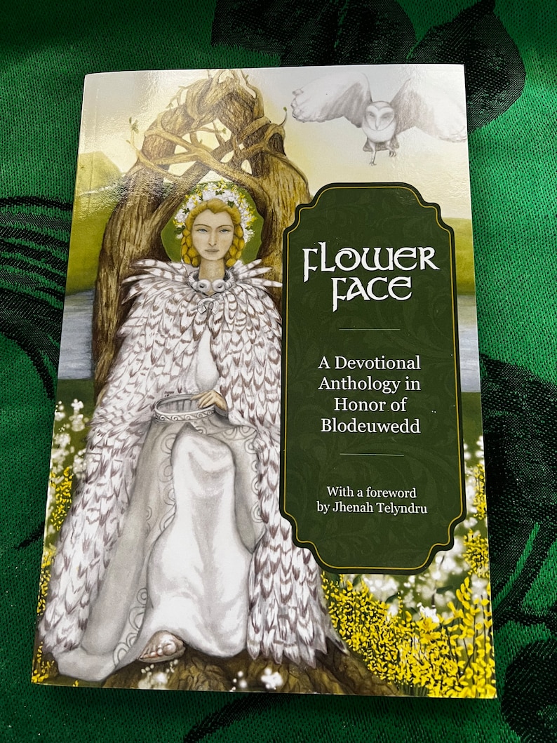 Blodeuwedd Bundle - Etsy