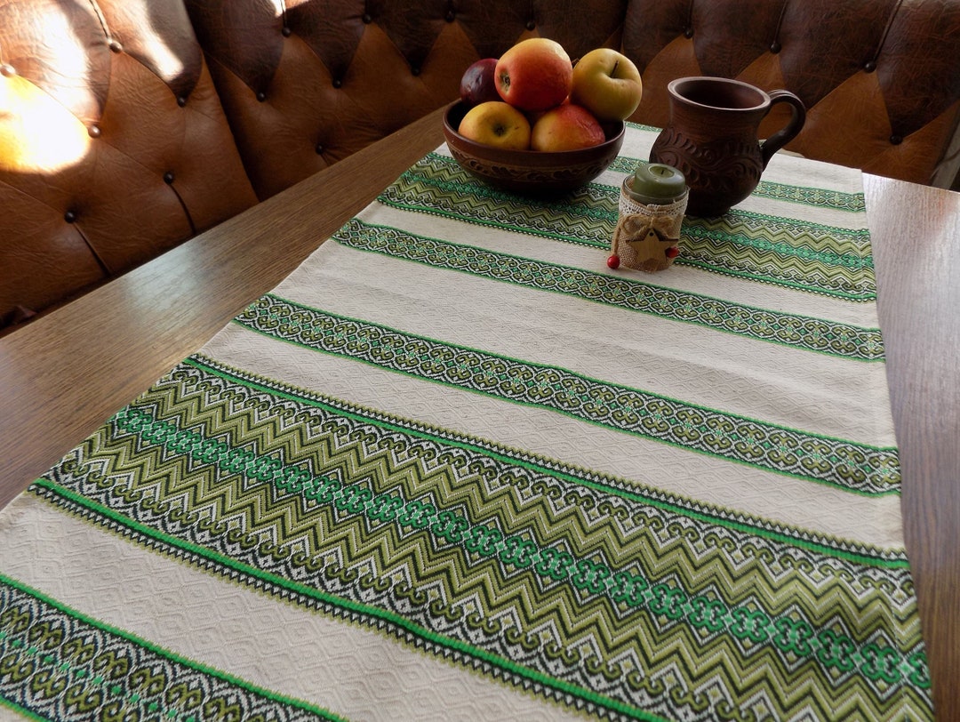 Green Ukrainian Table Runner, Embroidery Tablerunner Handmade - Etsy
