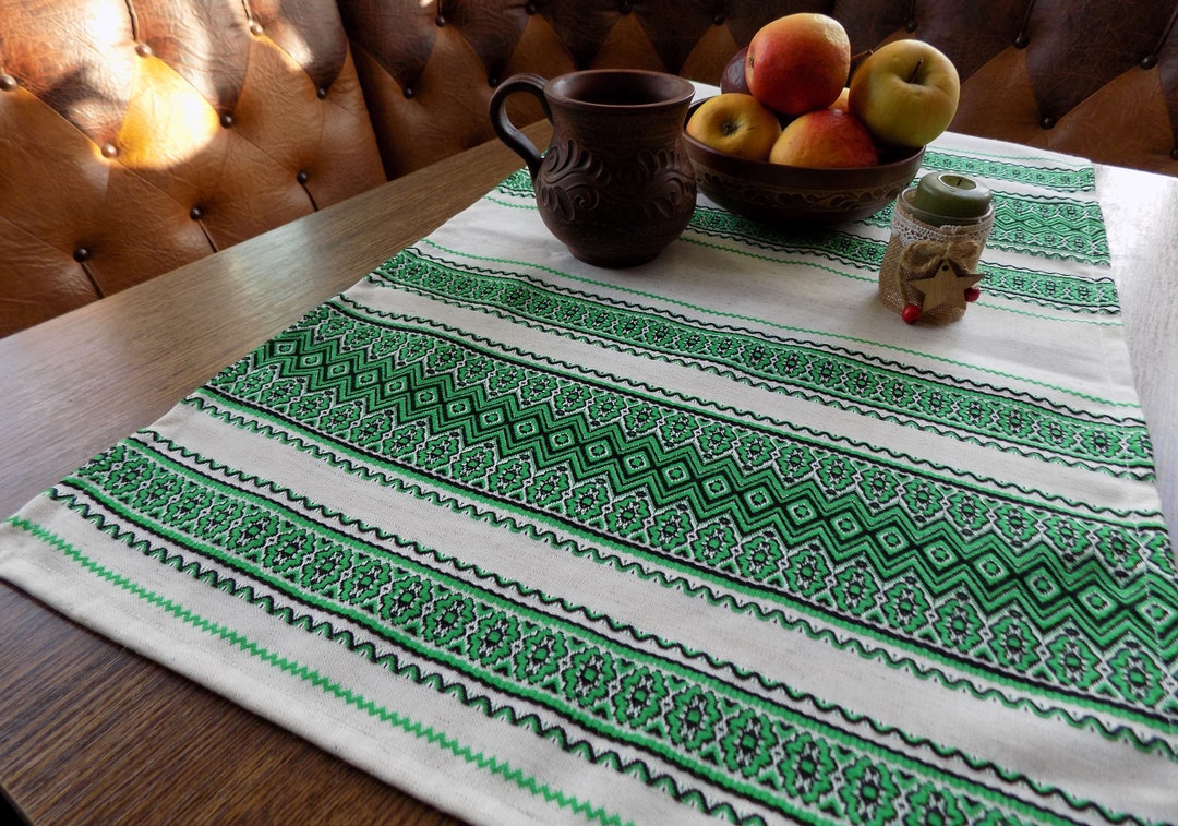 Green Ukrainian Table Runner, Embroidery Tablerunner Handmade - Etsy