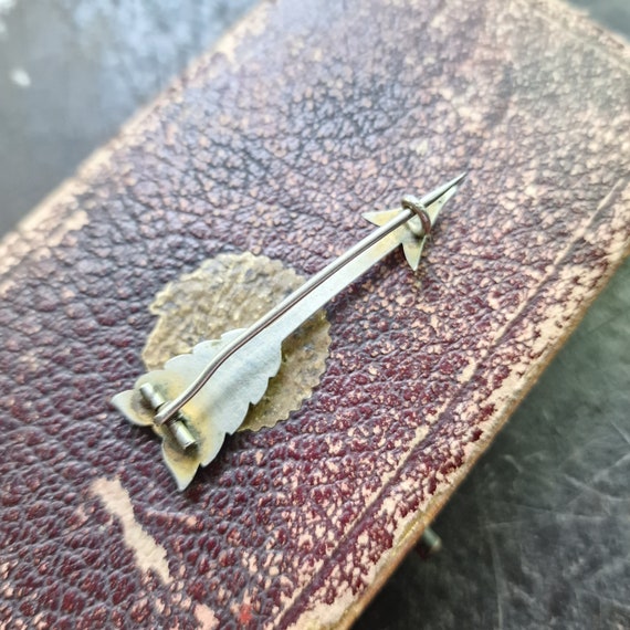 Old Biedermeier brooch silver, arrow, armor, true vin… - Gem