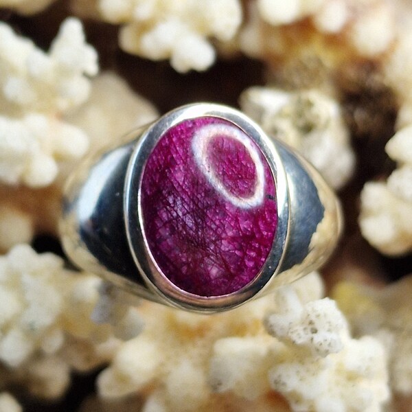Modern Ruby Ring - Etsy