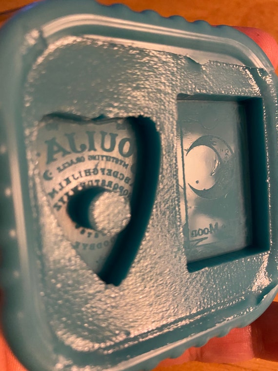 Small Planchette and Taro Card Mold - Etsy