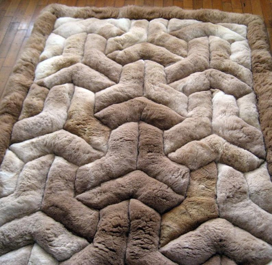 40 X 46 Brown Alpaca Rug."y" Designin Soft Peruvian Alpaca Fur. 41 X 55 ...