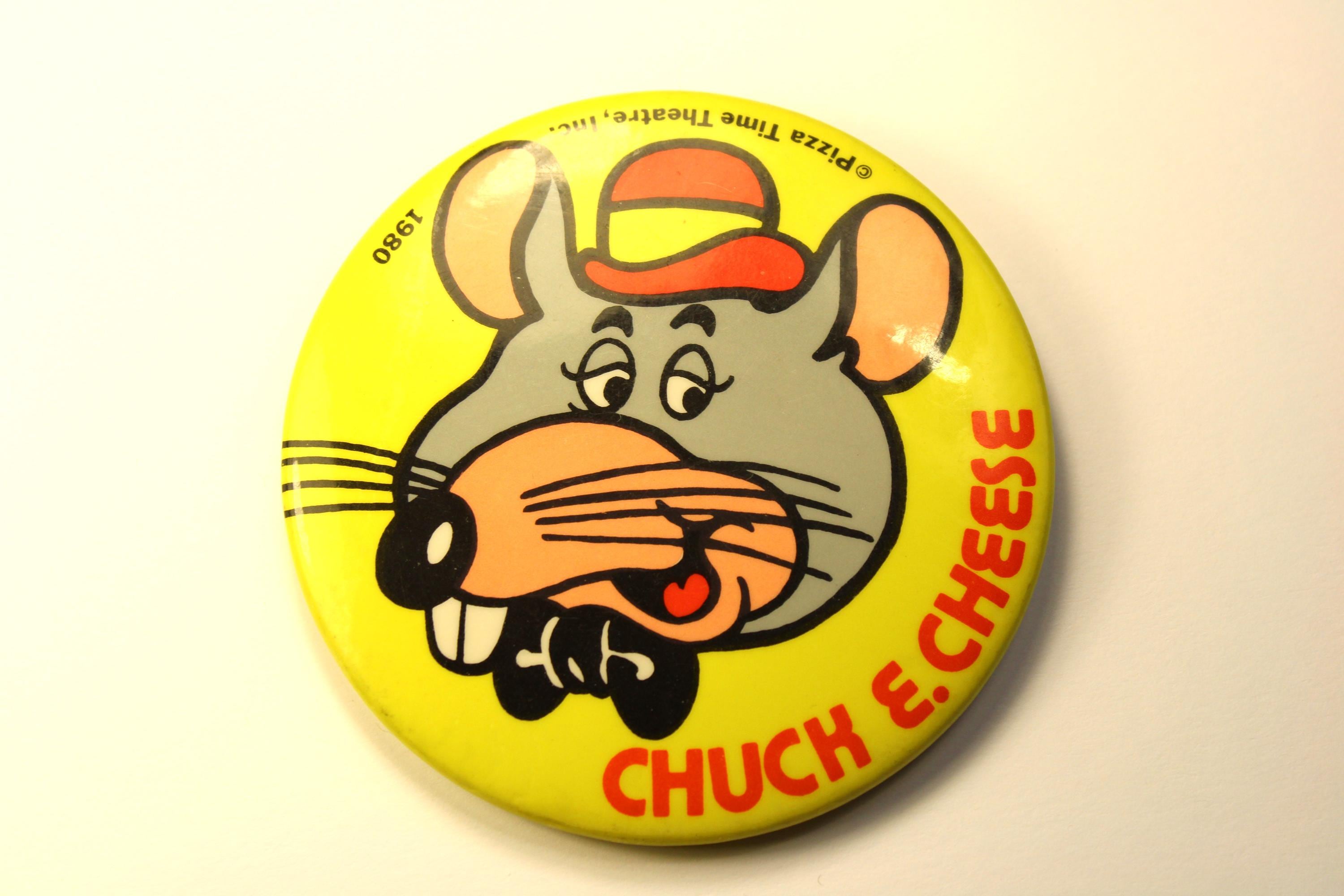 Chuck E Cheese 1980s Logo Evolution Of Chuck E. Cheese's Animatronic