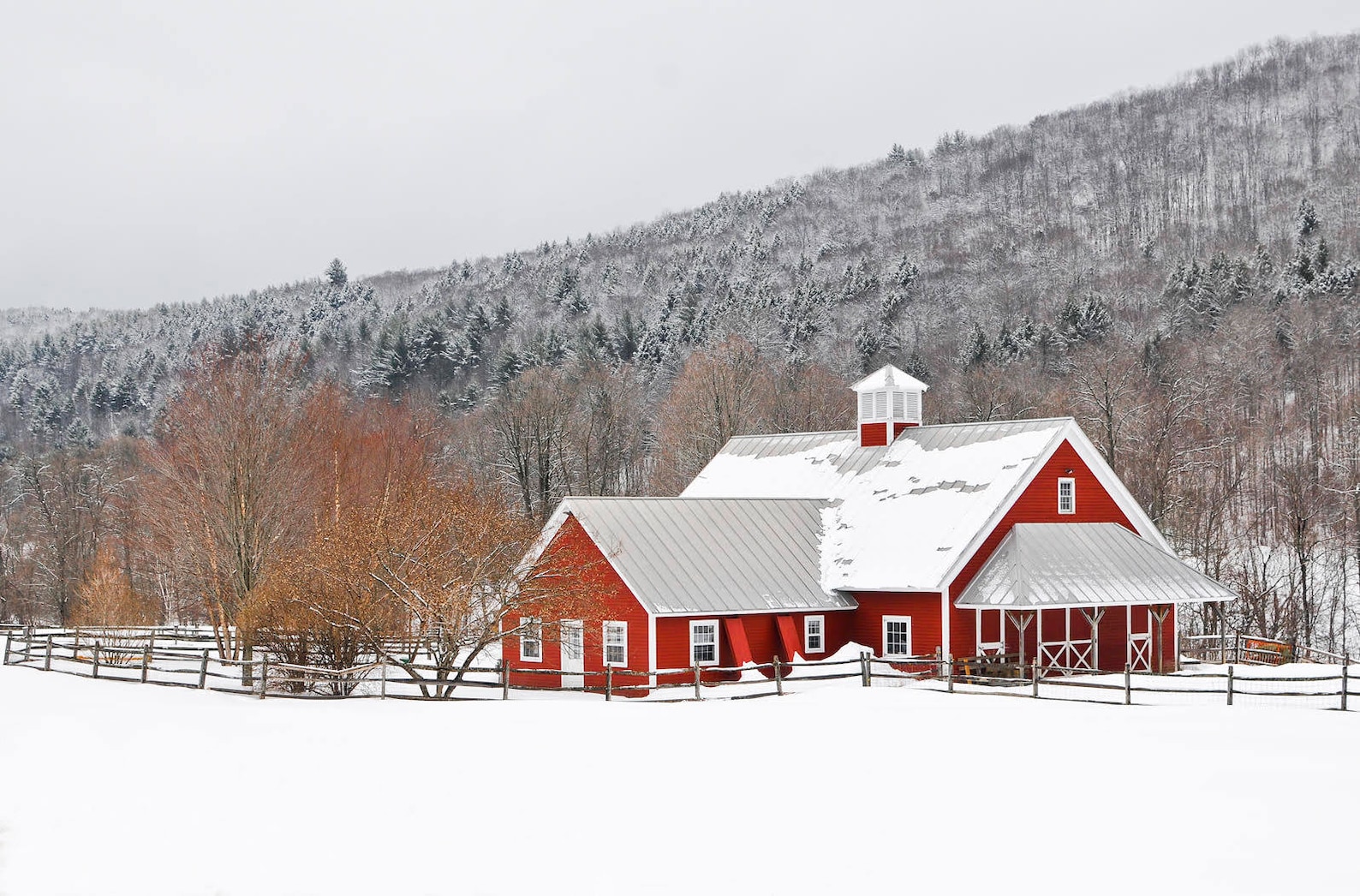 Red Vermont Barn, Vermont Snow, Red Barn, Snow, Snowy Barn, Barnard ...