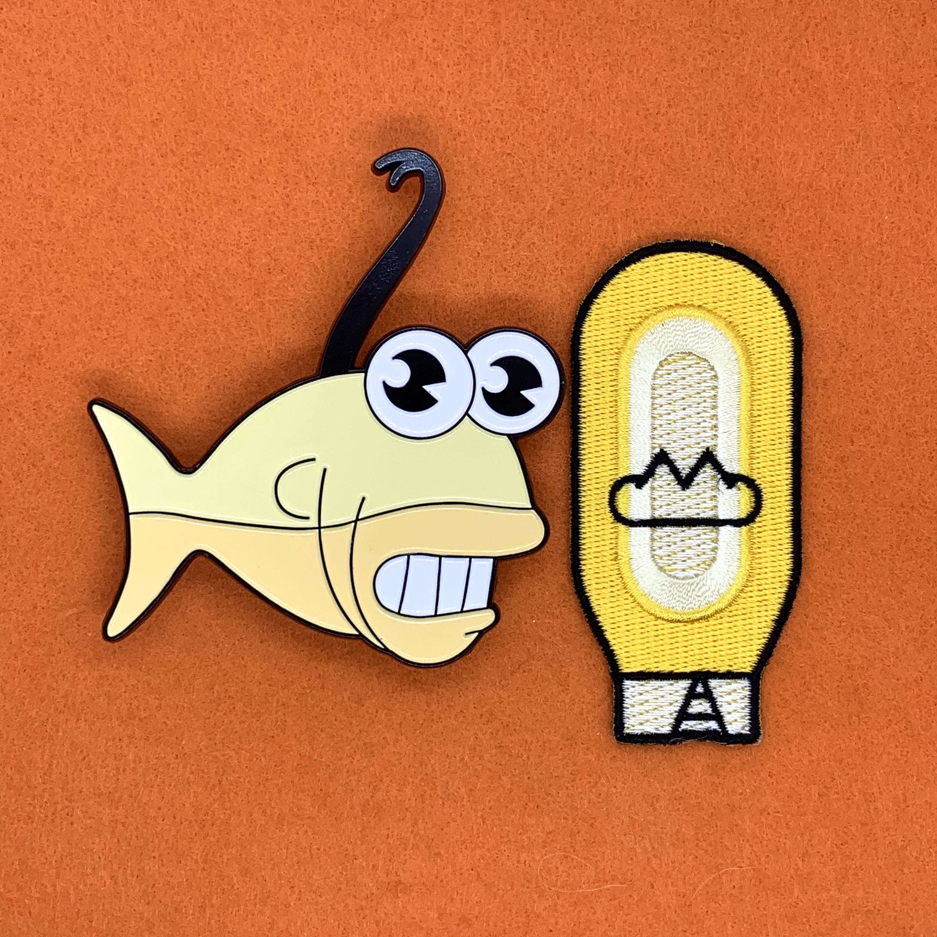 The Simpsons Mr. Sparkle Fish Bulb Patch and Pin Set | Etsy