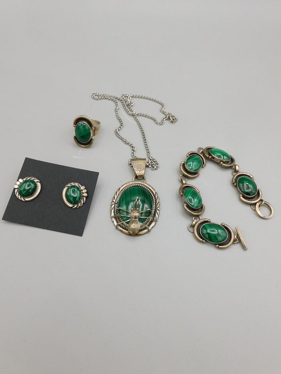 Native Navajo Sterling Silver Malachite Spider Neckla… - Gem
