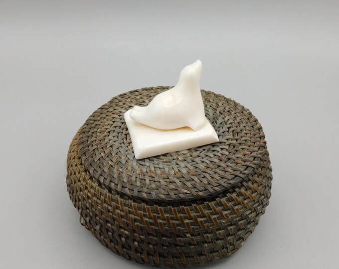 Eunice Hank Baleen Inuit Basket With Full Body Seal. - Etsy