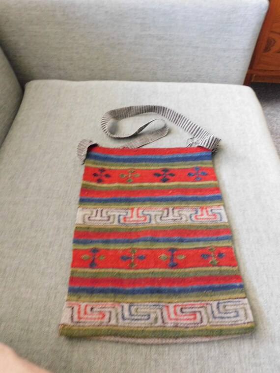 Vintage Peruvian Wool Bag - Gem