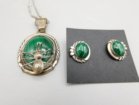 Native Navajo Sterling Silver Malachite Spider Neckla… - Gem
