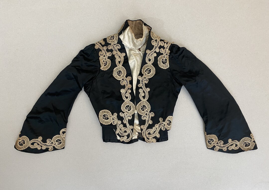 1850s Silk Bodice With Pagoda Sleeves, Victorian Silk Jacket With Lace ...