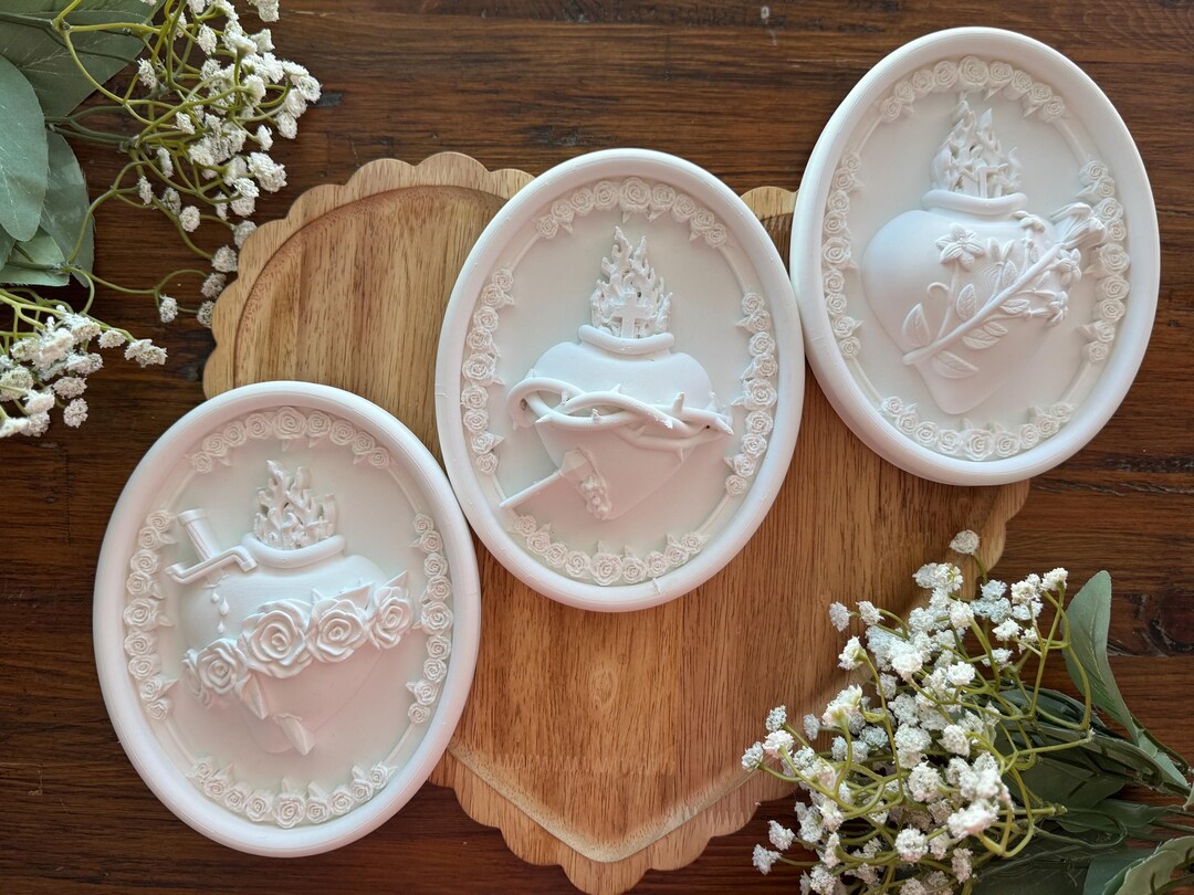Holy Family Hearts “crowned Rose Collection” Lightweight - Etsy