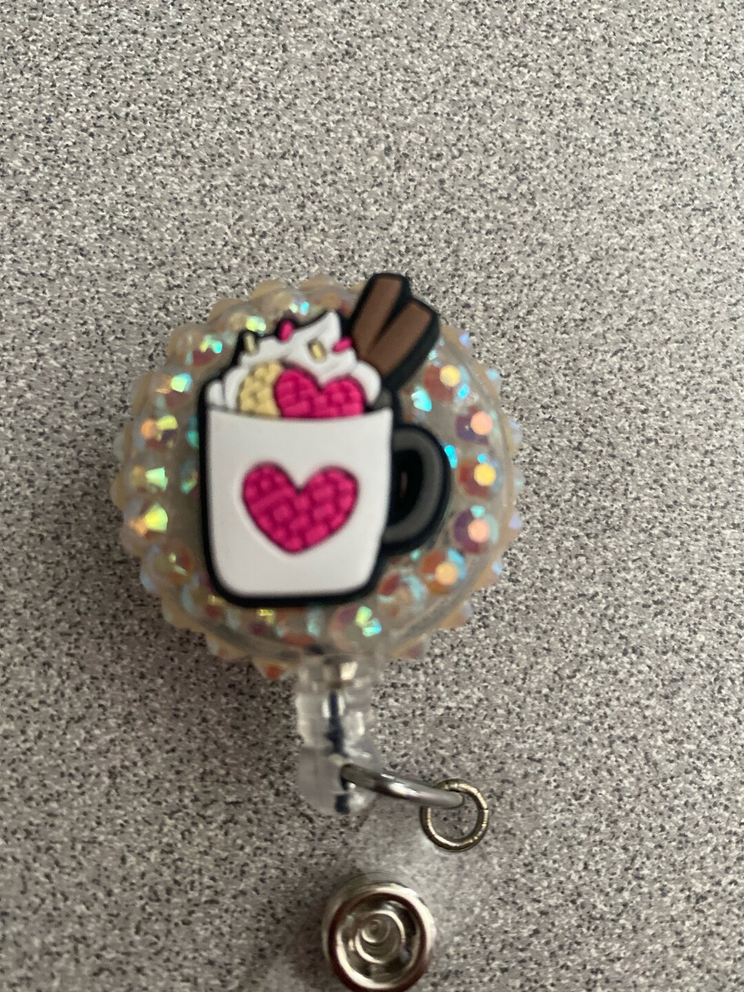 Heart Concha Badgereel - Etsy