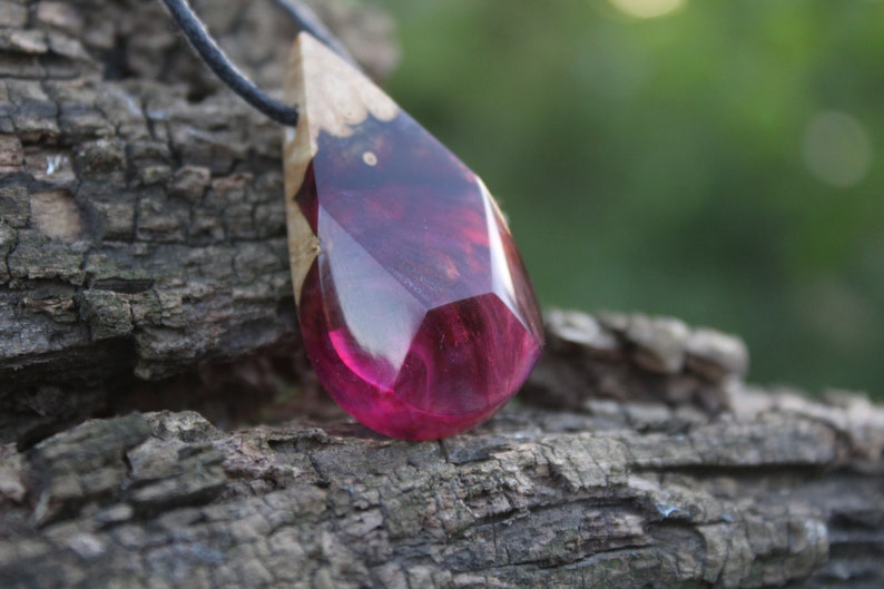 Red Resin Necklacewood Resin Necklace Wood Resin Resin - Etsy