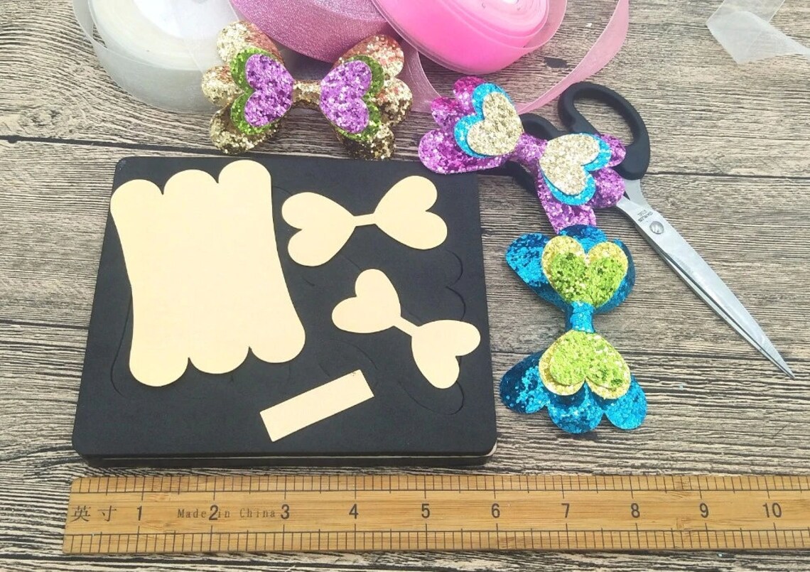 Arco festoneado personalizado troquelado de pelo en capas de | Etsy