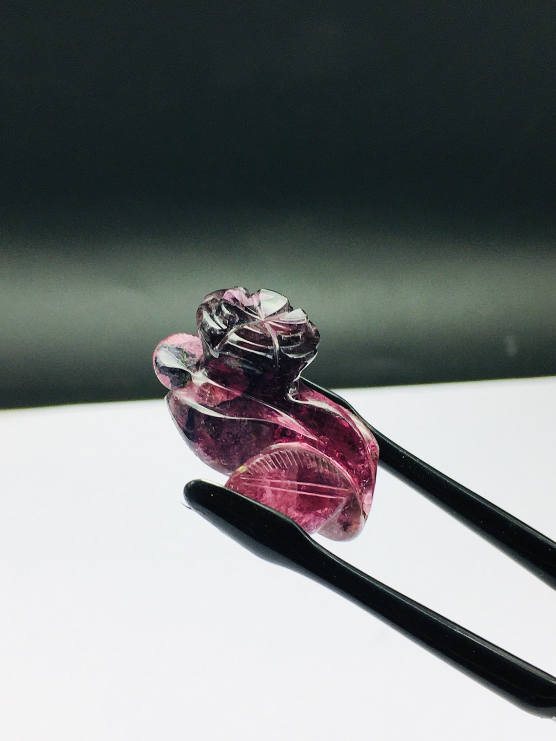 Natural PINK Tourmaline/hand Carved/flower/width 21.00mm/length 28.50mm ...