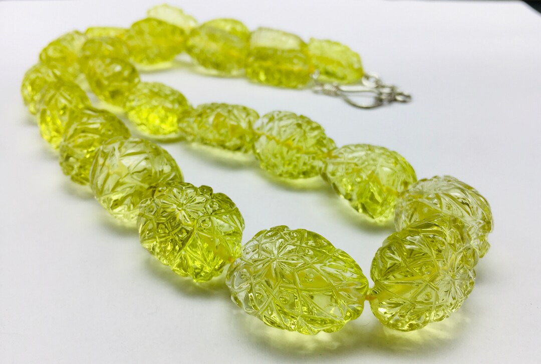 Natural GREEN GOLD Quartz/carved/tumble/908.70 Carats/13x24mm Till ...