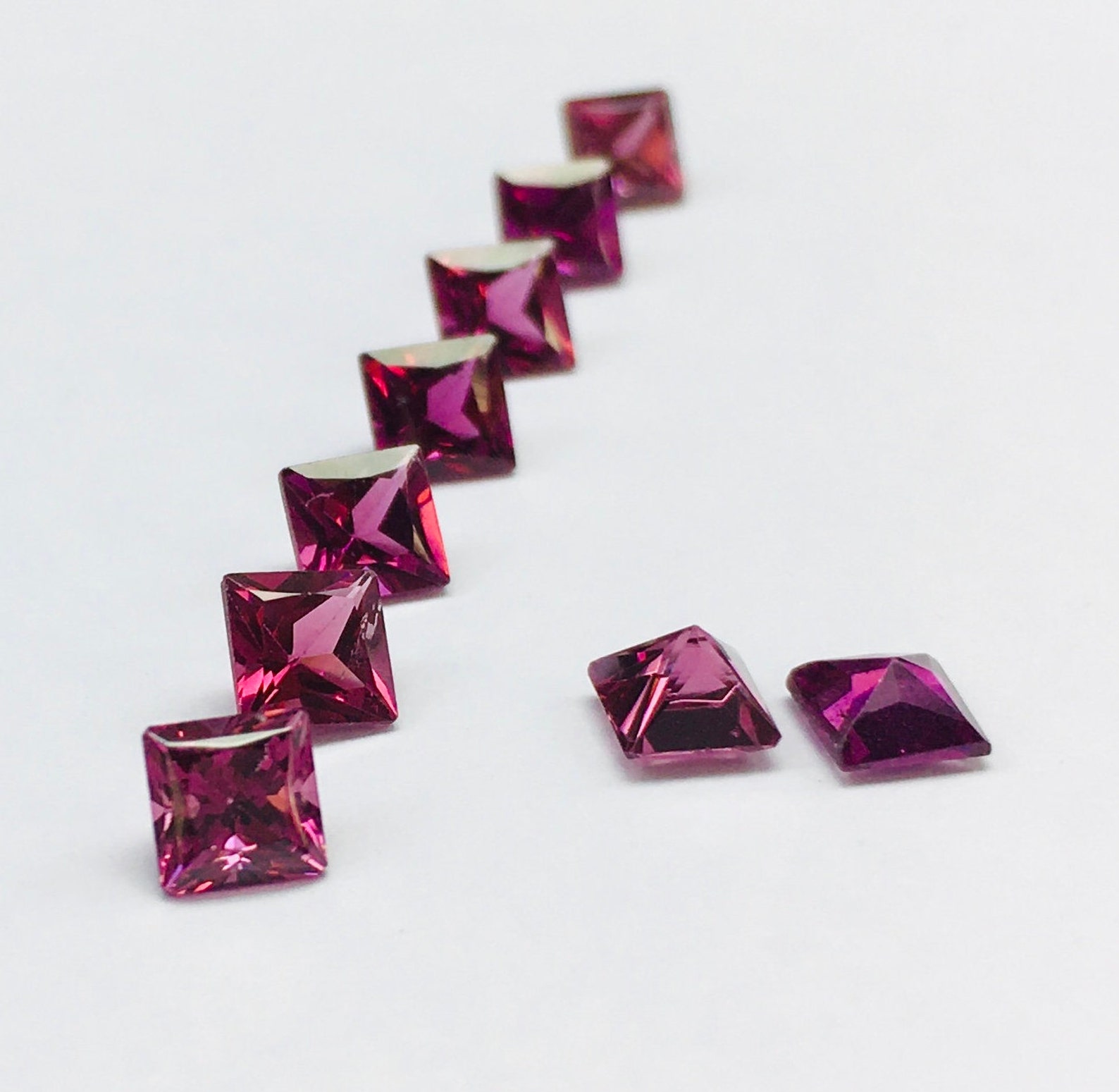 RHODOLITE CUT 4x4mm/square Princess Cut/height 3mm/top Quality Natural ...
