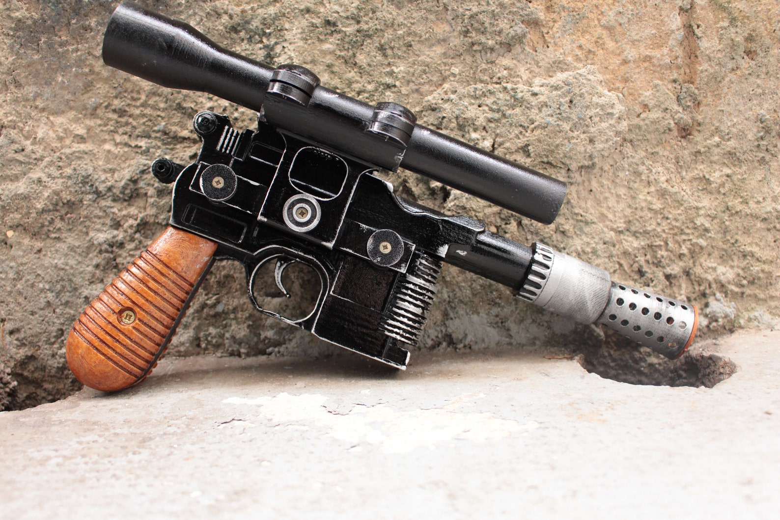 Han Solo Dl 44 Blaster Star Wars Prop Movie Replica Etsy Uk