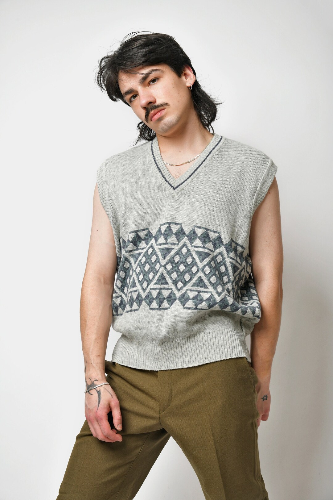 Vintage Sweater Vest Men's Grey Retro 90s 1990s Knit Knitted Jumper for ...
