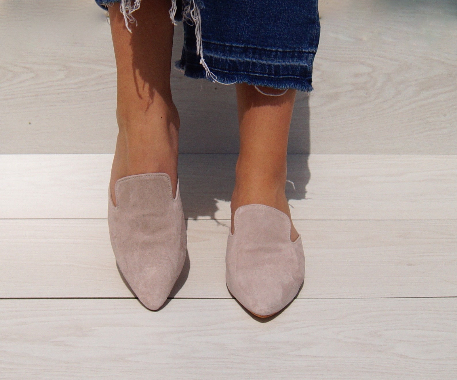 Ice Gray/beige Leather Mules naisabyn/greek Suede | Etsy