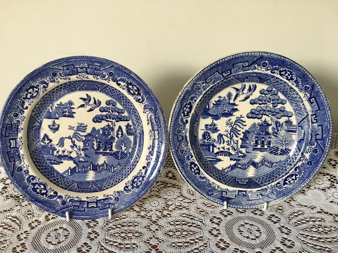 2 Antique Blue and White Willow Pattern Plates - 24cm Diameter - Etsy