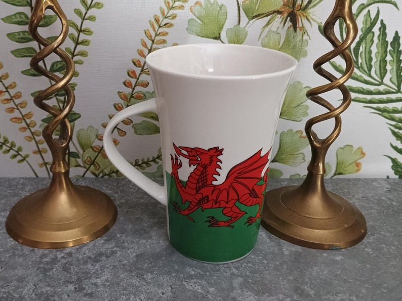 Fine China Red Dragon Welsh Flag Coffee Tea Mug Cup Made by Pendragon ...