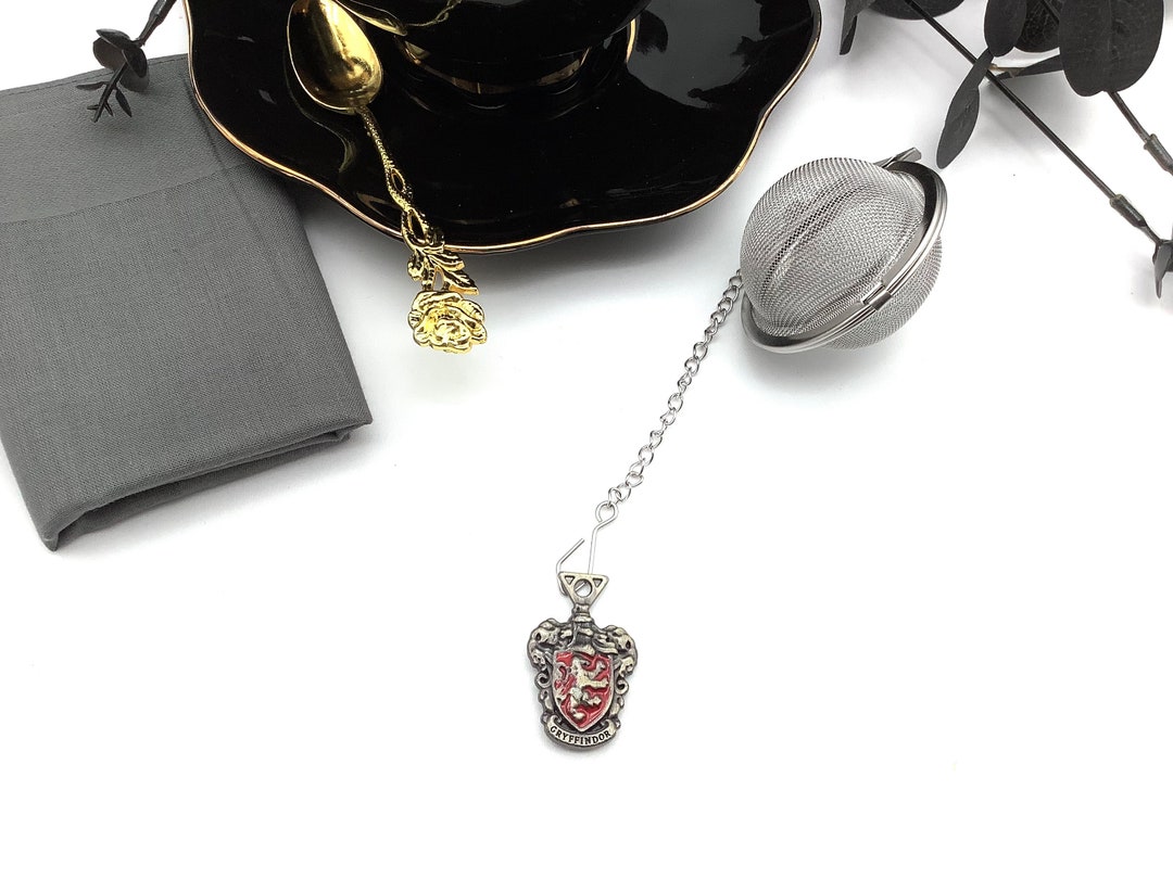 Tea Ball Gift Set Infuser Harry Potter Gryffindor House Crest Strainer ...