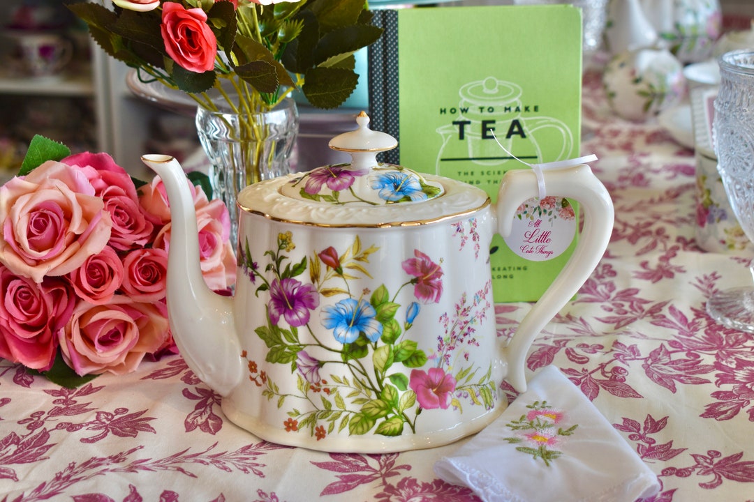 Teapot. Summer Rose and Vine Garden. 40oz Porcelain China Tea Pot With ...