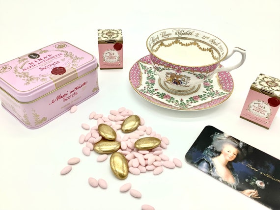 Queen Tea Party Favors The Royal Collection Queen Victoria Tea Set