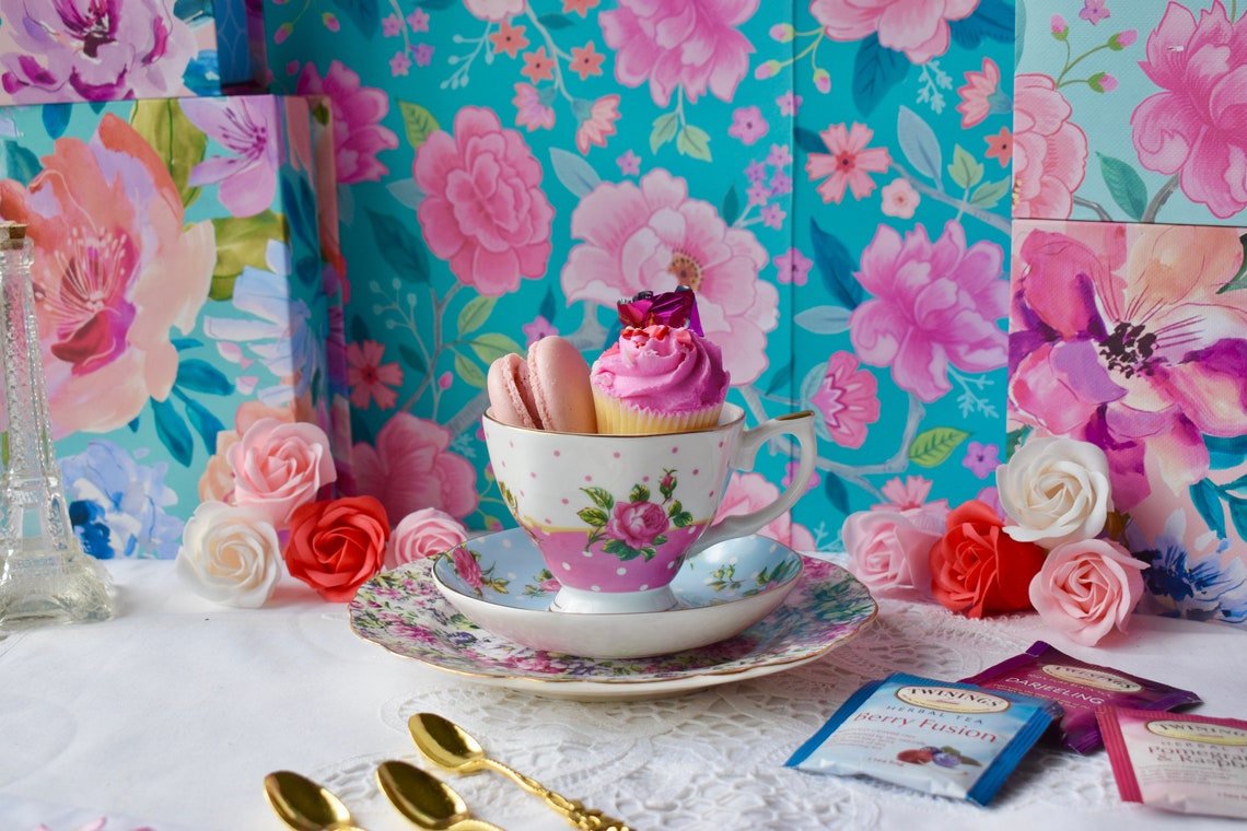 Tea Gifts. Mismatched Tea Cups and Saucers. Party Favors - Etsy