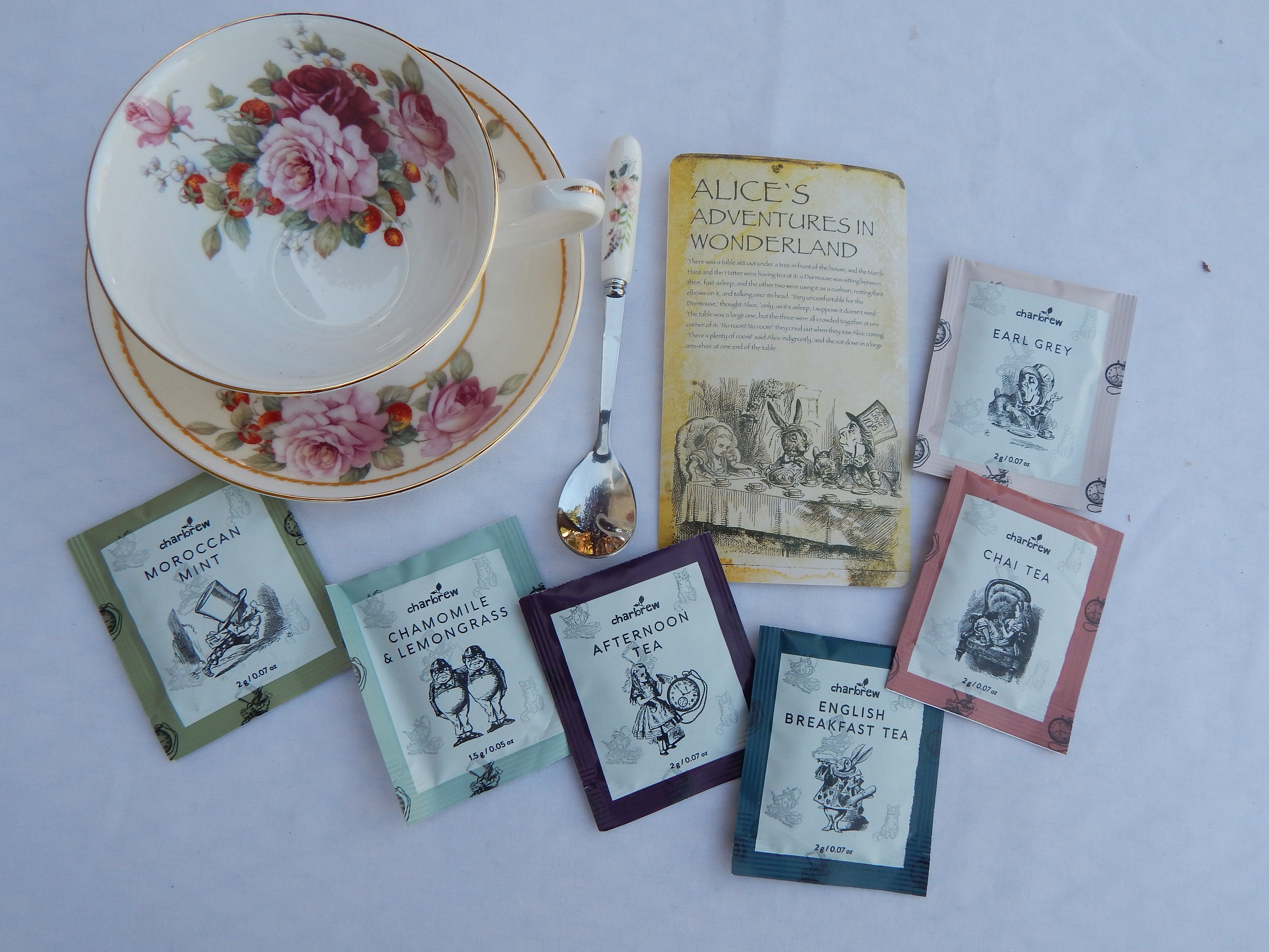Alice in Wonderland Gift Set. Limited Edition Fine English Tea - Etsy