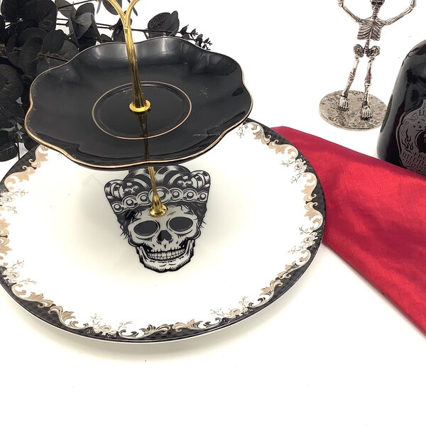 Gothic Cake Stand - Etsy