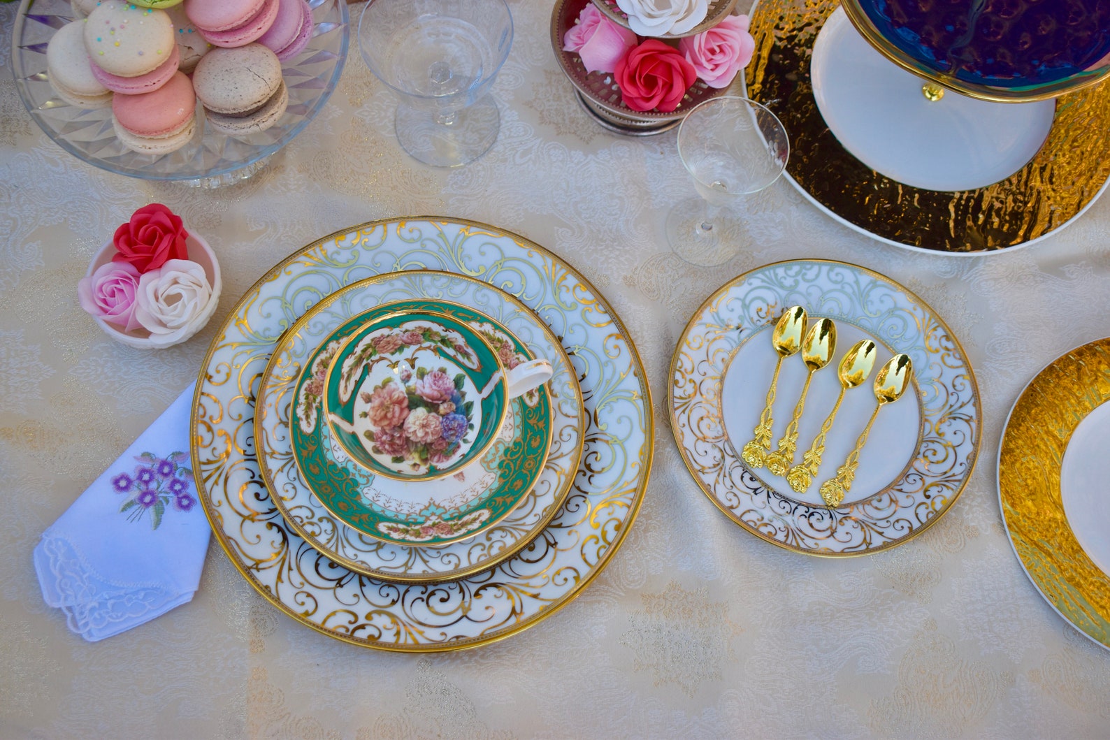 Regency Era Mismatched Tea Cups and Saucers. Extravagant Party - Etsy