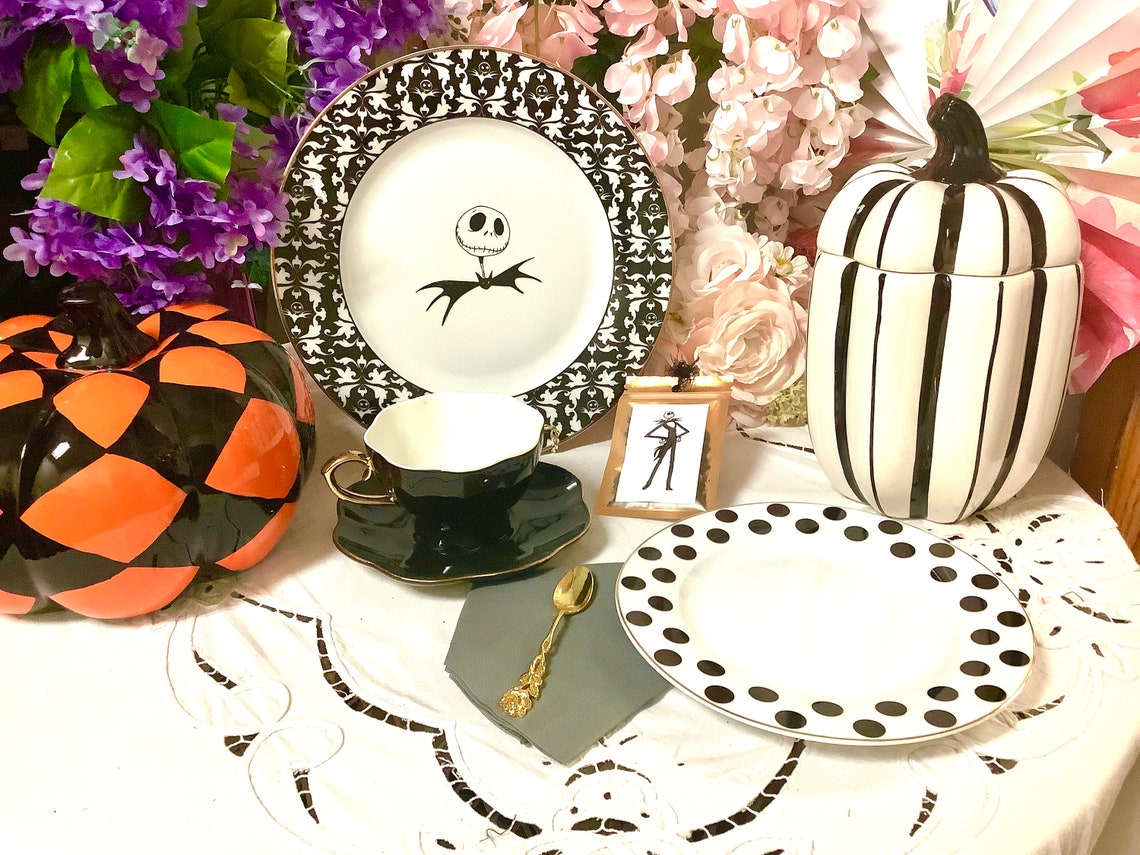 Jack Skellington Nightmare Before Christmas Porcelain Plate. - Etsy