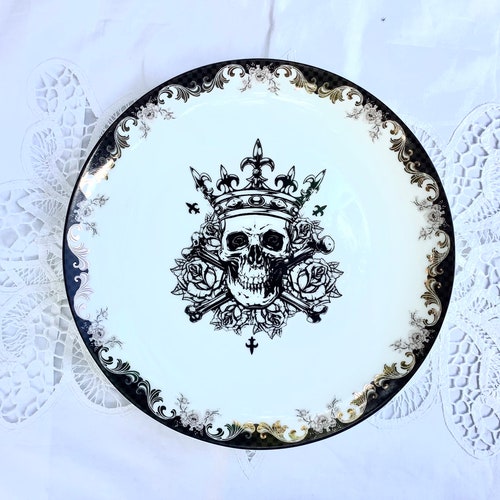Skull Plate. Queen Skull. Skeleton Fine Bone China Dish. - Etsy