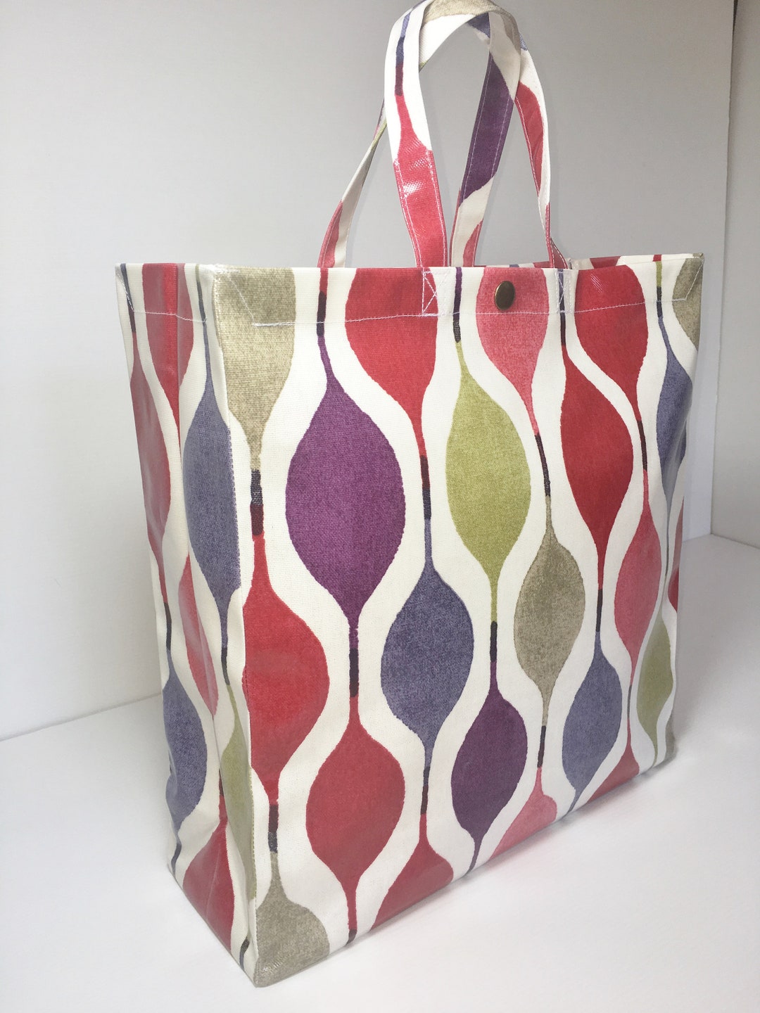 UK Handmade, Verve Berry, A Modern 100% Cotton Gloss Oilcloth, Zip ...