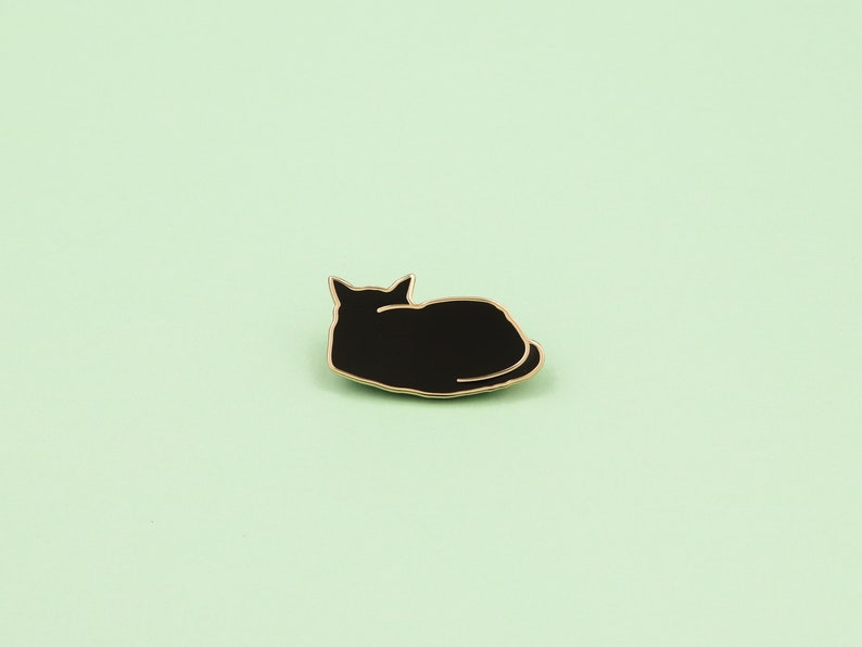 Black Cat Pin / Enamel Pin Black Cat / Cat Pin Badge / Cat - Etsy