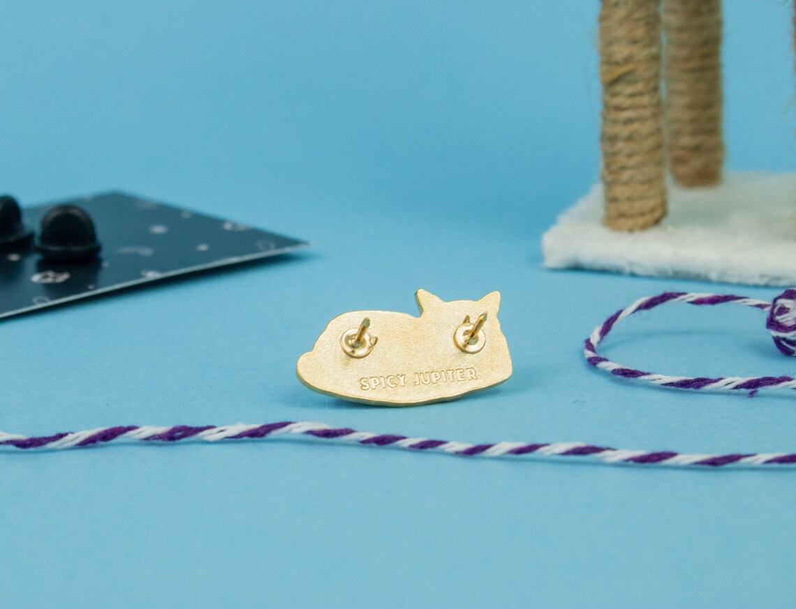 Ginger Tabby Cat Enamel Pin: Gold Plated Kitty Badge - Etsy