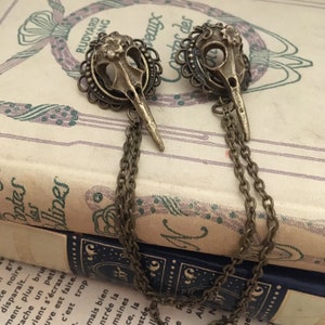 Bronze Collar Pin With Raven Skull and Chains, Lapel Pin Elegant Gothic ...
