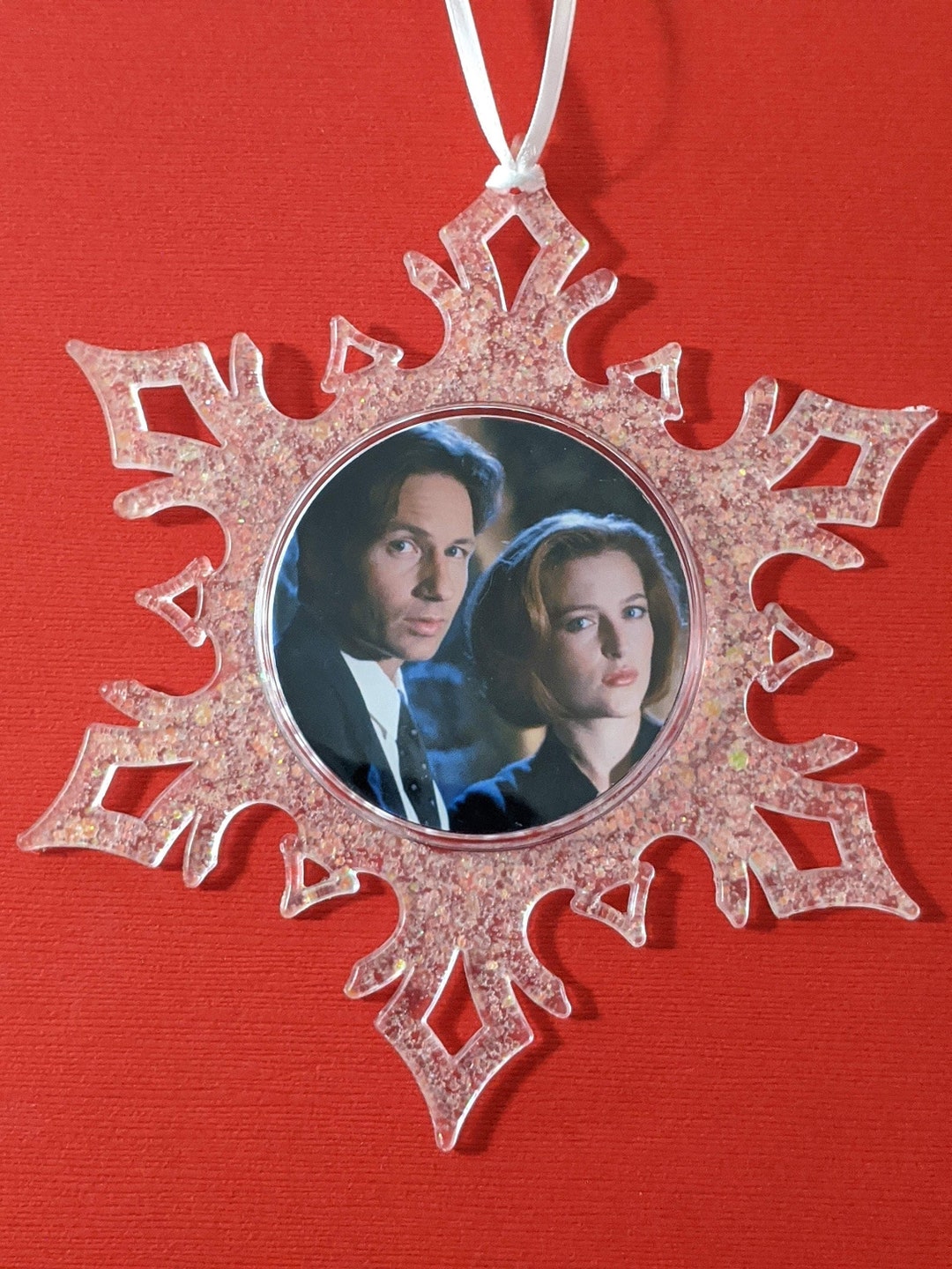Horror Christmas Snowflake Ornament - the X Files-mulder-scully-horror ...